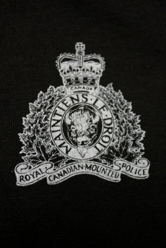 RCMP Heritage Centre | T-Shirt RCMP Crest